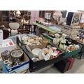 Good selection of collectables including Homepride characters and cruet ...