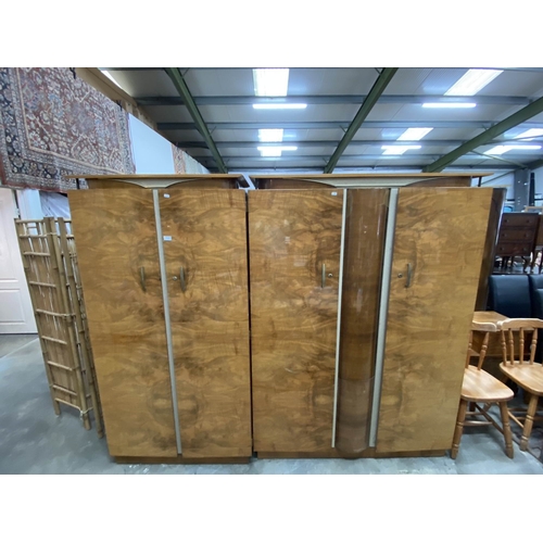 Selling with Thompsons Auctioneers