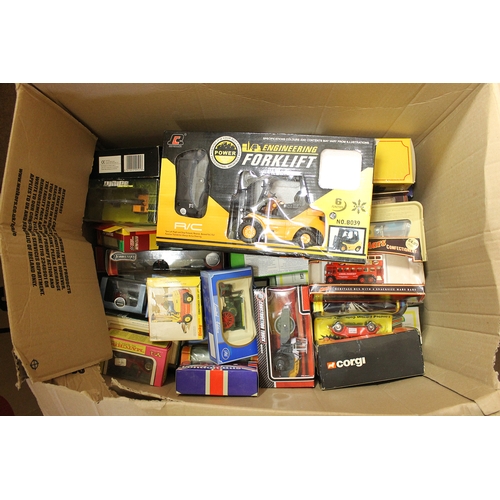 Collection including Corgi, Lledo, Atlas, JCB, Matchbox, Robots, Fusion ...