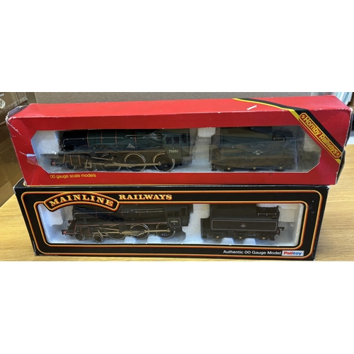Collection of boxed and unboxed OO gauge locomotives, coaches and ...