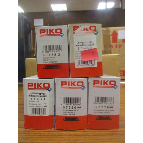 Piko. Range of OO gauge 'Hobby' locomotives, generally near mint to ...