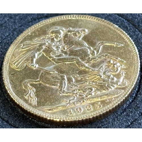 Investment Gold Lot - Documents Required. 1925 sovereign extremely fine ...