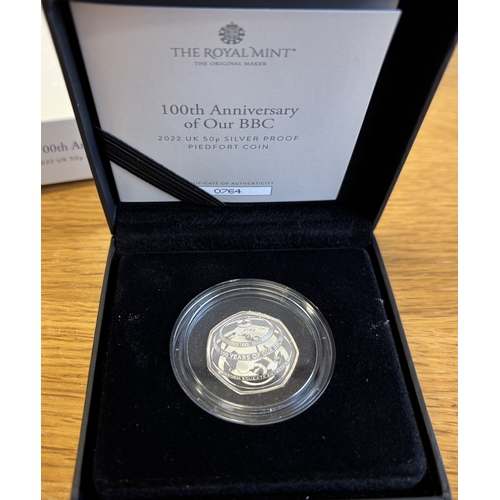 Collection including silver boxed proofs FDC GB £5 2022 (2), 50p 2022 ...