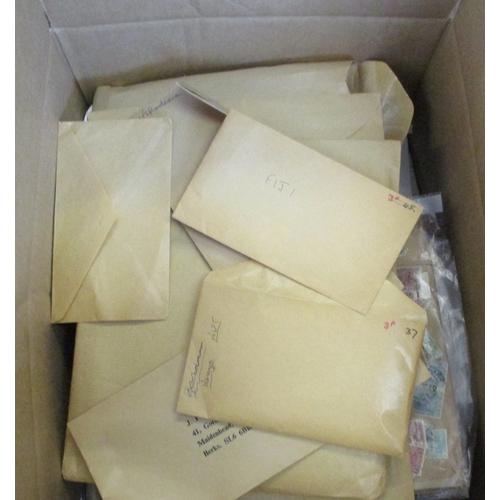 World misc range of material unsorted in envelopes, also incl a range ...