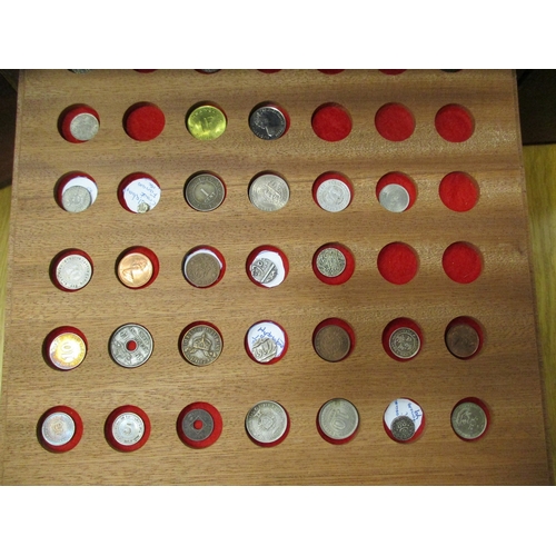 Collection in wooden coin case (H16cm x W29cm x D30cm (key present ...