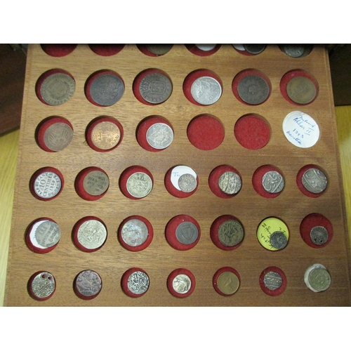 Collection in wooden coin case (H16cm x W29cm x D30cm (key present ...
