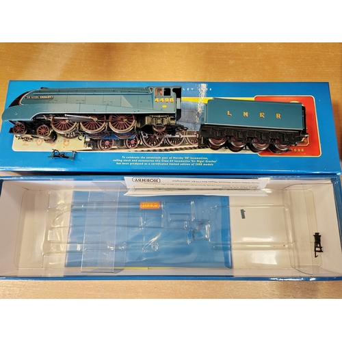 Hornby. Collection generally excellent to mint in mostly very good ...