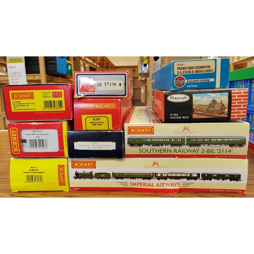 Hornby. Collection generally excellent to mint in mostly very good ...