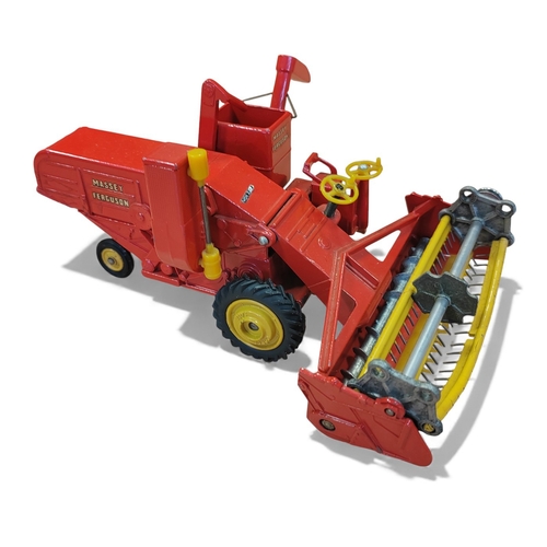 Corgi. Massey-Ferguson Agricultural Equipment No.GS8 red, yellow ...