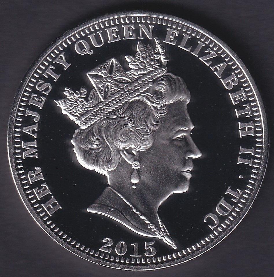 2015 £5 Silver coin of TDC in capsule