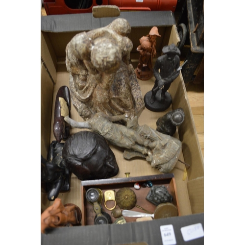 Various ornamental items and collectables.