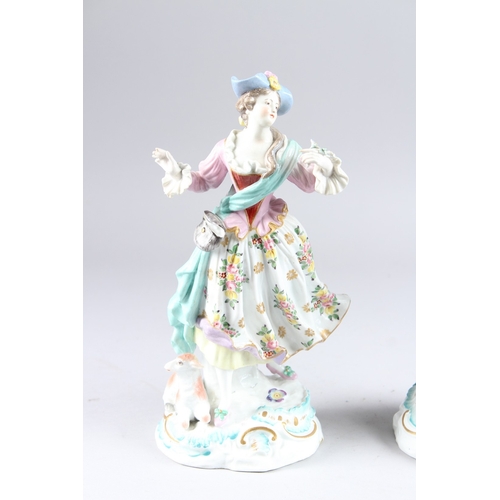 A GOOD PAIR OF SAMSON CHELSEA DERBY PORCELAIN FIGURES OF A GALLANT AND ...
