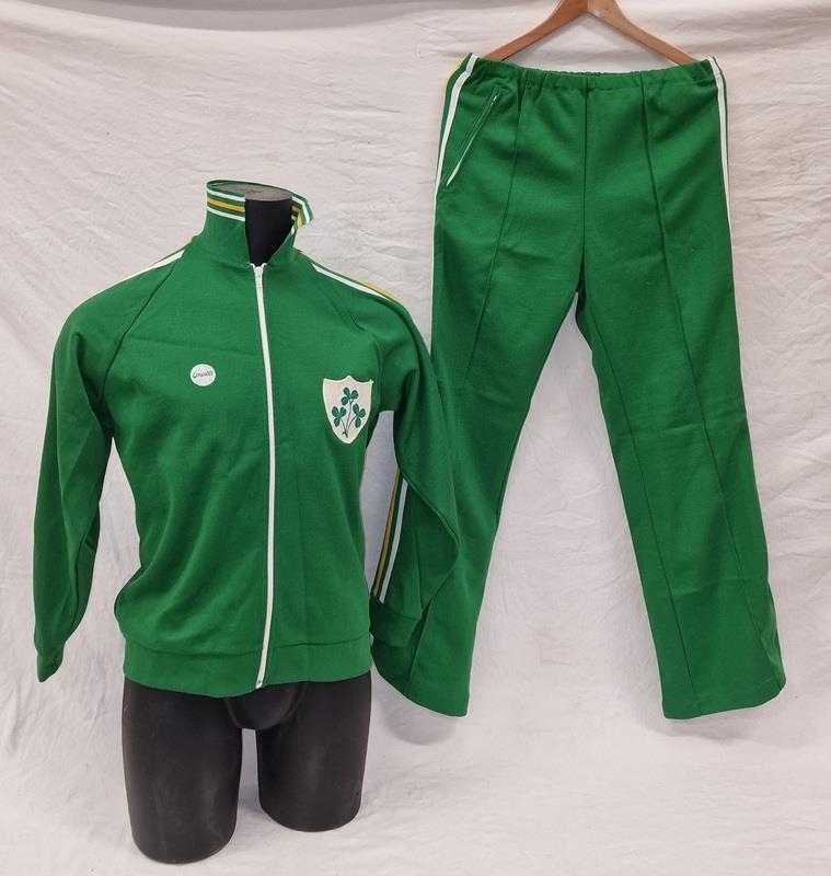 Republic of Ireland football 1980's team Tracksuit, jacket size 42. Of ...