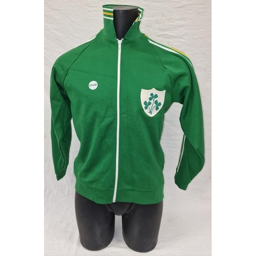 Republic of Ireland football 1980's team Tracksuit, jacket size 42. Of ...