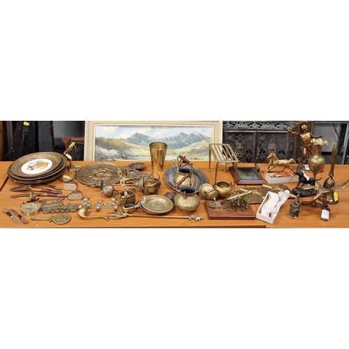 Large collection of brass and other metalware items.