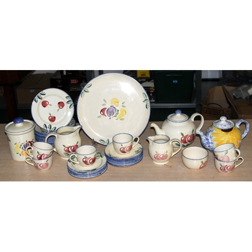 Poole Pottery Dorset Fruits - Apples tea service comprising teapot ...