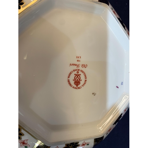 LARGE ROYAL CROWN DERBY BOWL