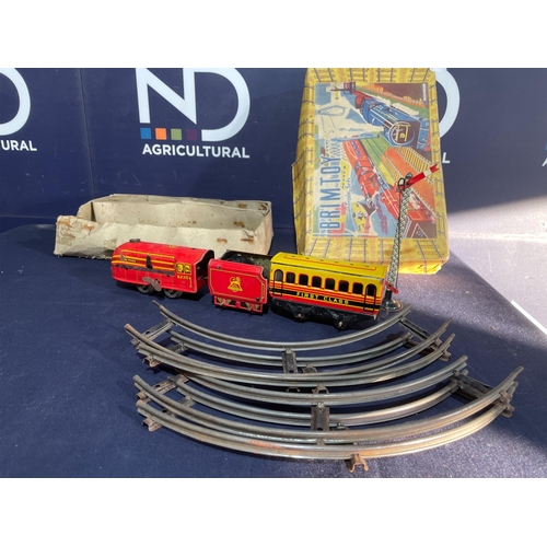 BRIMTOY TIN TRAIN SET