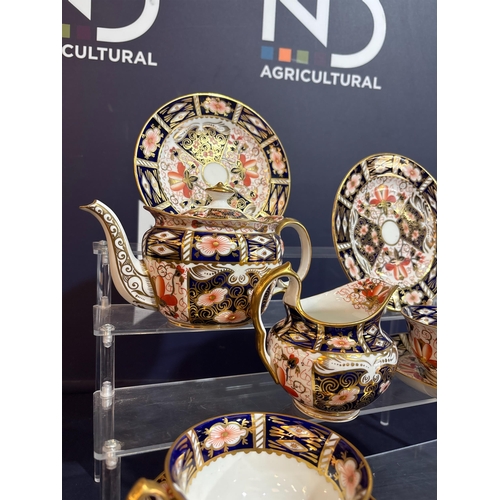 ROYAL CROWN DERBY TEA SET