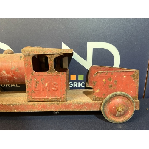 LMS METAL TOY TRAIN