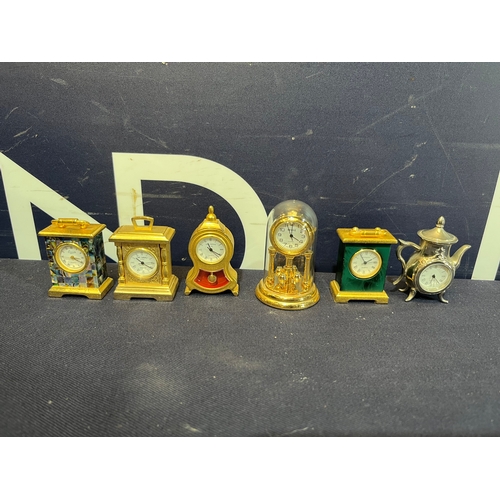 MINIATURE CLOCKS