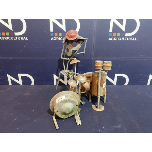 FOLK ART METAL FIGURE
