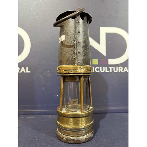 MINERS OIL LAMP
