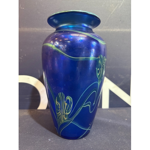 OKRA GLASS BLUE AYRUM VASE