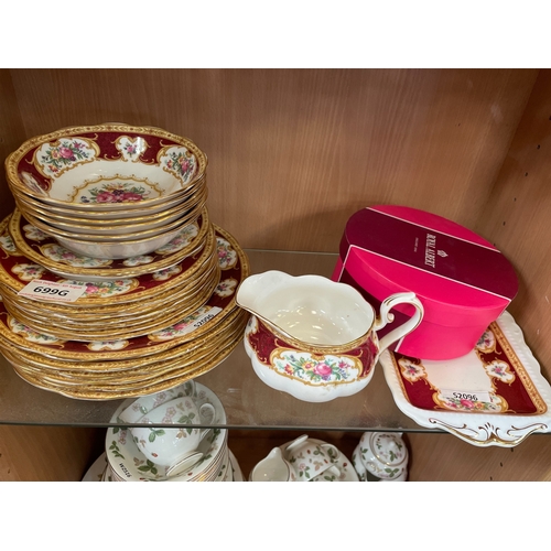 ROYAL ALBERT PORCELAIN PART DINNER SET