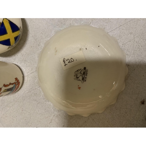 A GROUP OF W.H GOSS CRESTED WARE CHINA
