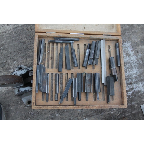 STEEL PRESS/CUTTER + VAT