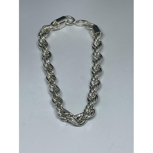 A SILVER WRIST CHAIN