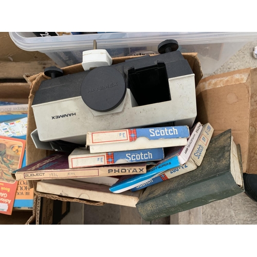 A PALLET OF GENERAL HOUSEHOLD ITEMS