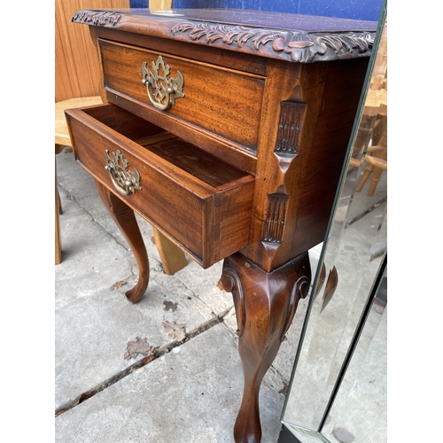 A GEORGE III STYLE TWO DRAWER CHEST ON CABRIOLE LEGS - 19.5 INCH WIDE