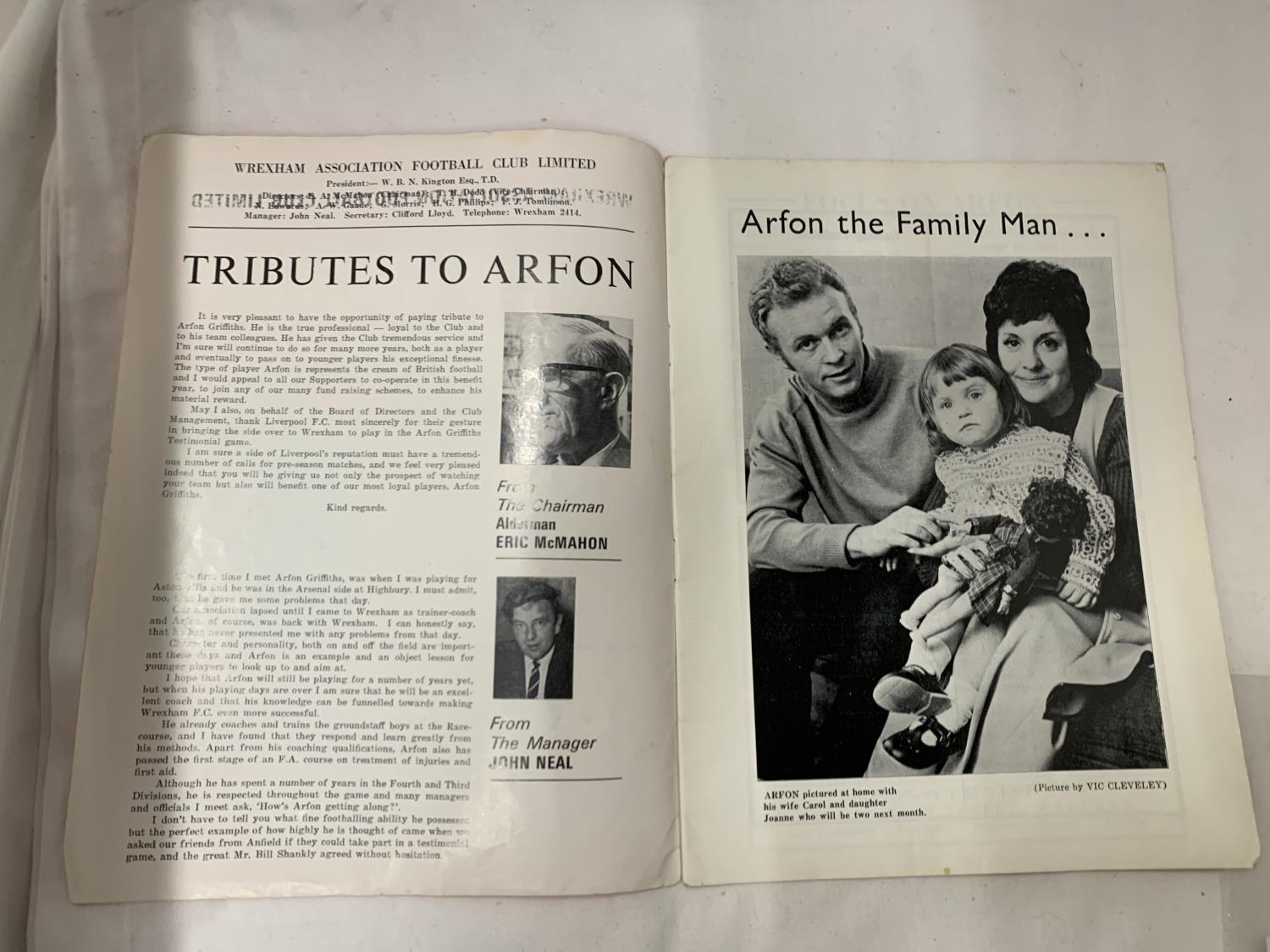 A RARE 1971 ARFON GRIFFITHS TESTOMONIAL, WREXHAM V LIVERPOOL PROGRAMME
