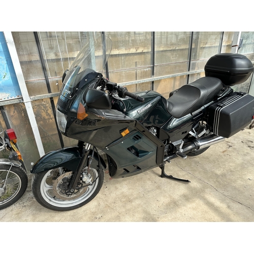 A 1997 KAWASAKI GTR 1000 CONCOURS MOTORCYCLE, 1000 CC, 61325 MILES, NEW ...