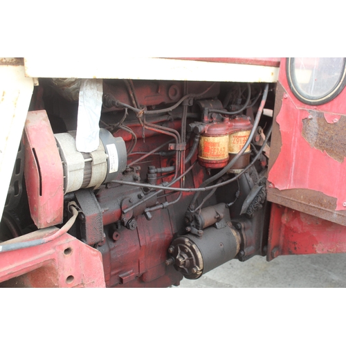 INTERNATIONAL 674 TRACTOR FROM THE 1970S BUT NEVER REGISTERED STARTS ON ...