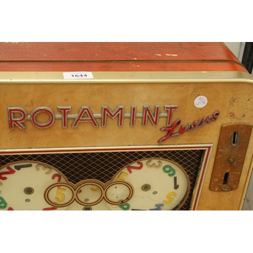 A VINTAGE ROTAMINT LUXUS ARCADE MACHINE