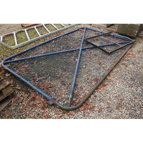 BLUE SECURITY GATE NO VAT