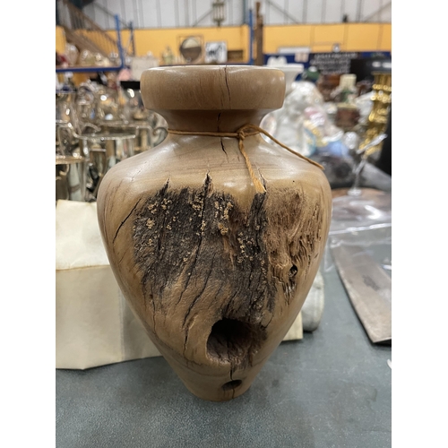 A POST HISTORY WOODEN VASE BY AUSTRALIAN ARTIST SIMON MANNING