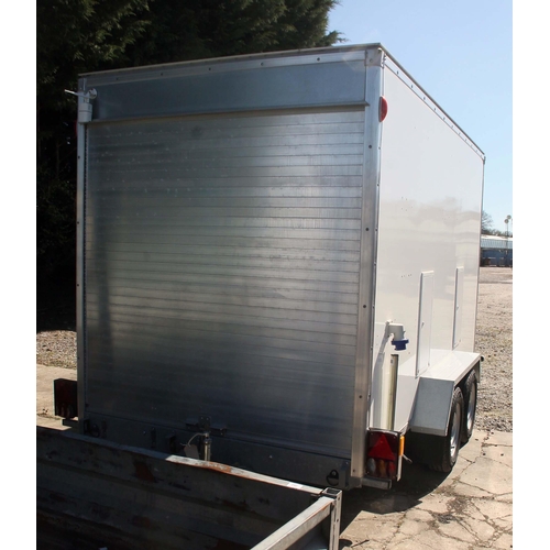 A BLUELINE TWIN AXLE BOX TRAILER, WAS A MOBILE LAB WITH STAINLESS STEEL ...