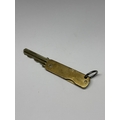 A MARKED 9 CARAT GOLD KEY HOLDER