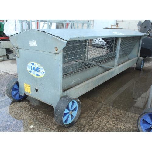 IAE MOBILE HAY RACK 2440MM FROM A SMALL LOCAL DISPERSAL NO VAT