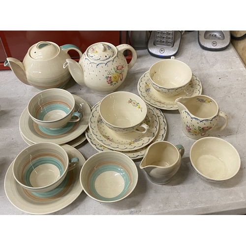 TWO VINTAGE SUSIE COOPER TEASETS FOR TWO TO INCLUDE PATTERN NUMBER 698 ...