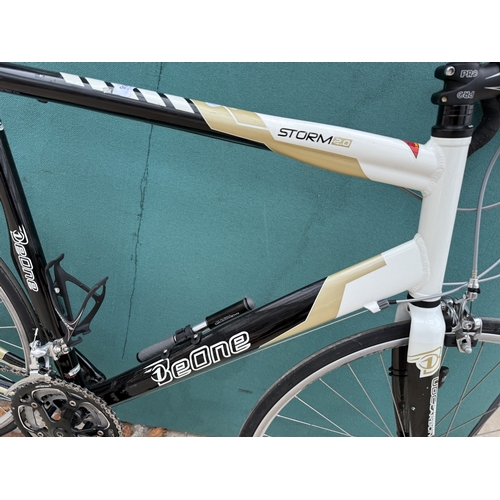 A BEONE STORM 2.0 ROAD RACING BIKE WITH 61CM ALLOY FRAME, 27 SPEED ...