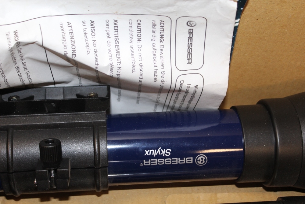 A BOXED BRESSER SKYLUX 312 35X-175X TELESCOPE