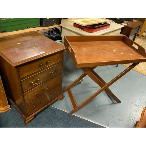 An antique mahogany small four drawer chest W 52 cm, together with a ...