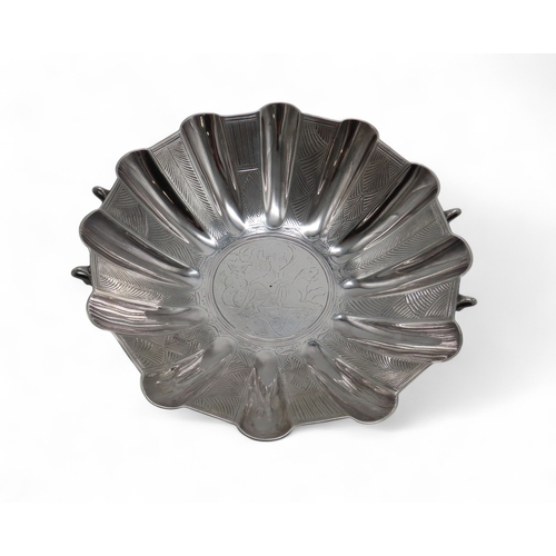 AN 'AMPHITRITE' TRAPRAIN REPRODUCTION SILVER BOWLby Brook & Son ...