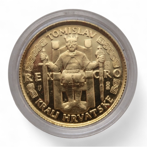 A Croatian Kralj (King) Tomislav commemorative coin in 900 gold, weight ...