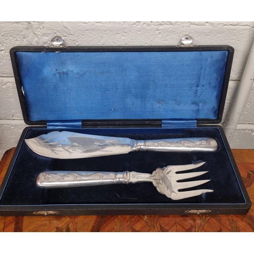 A good Silver cased fish Set bearing hallmarks for Tuck Chang, Shanghai ...